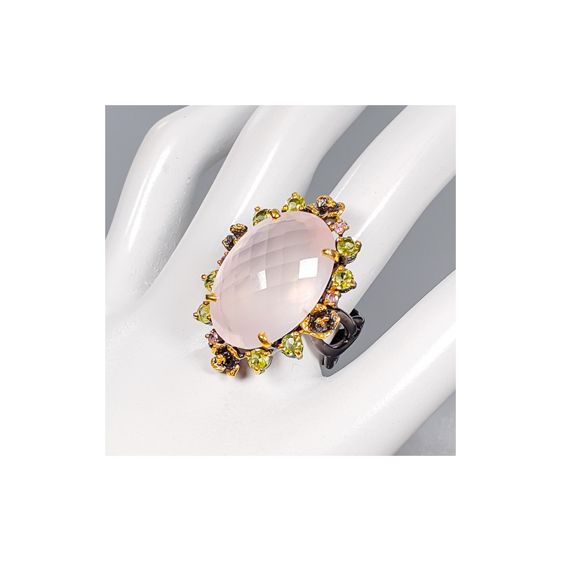 Inel din argint cu cuart roz, peridot si turmalina- elemente vegetale